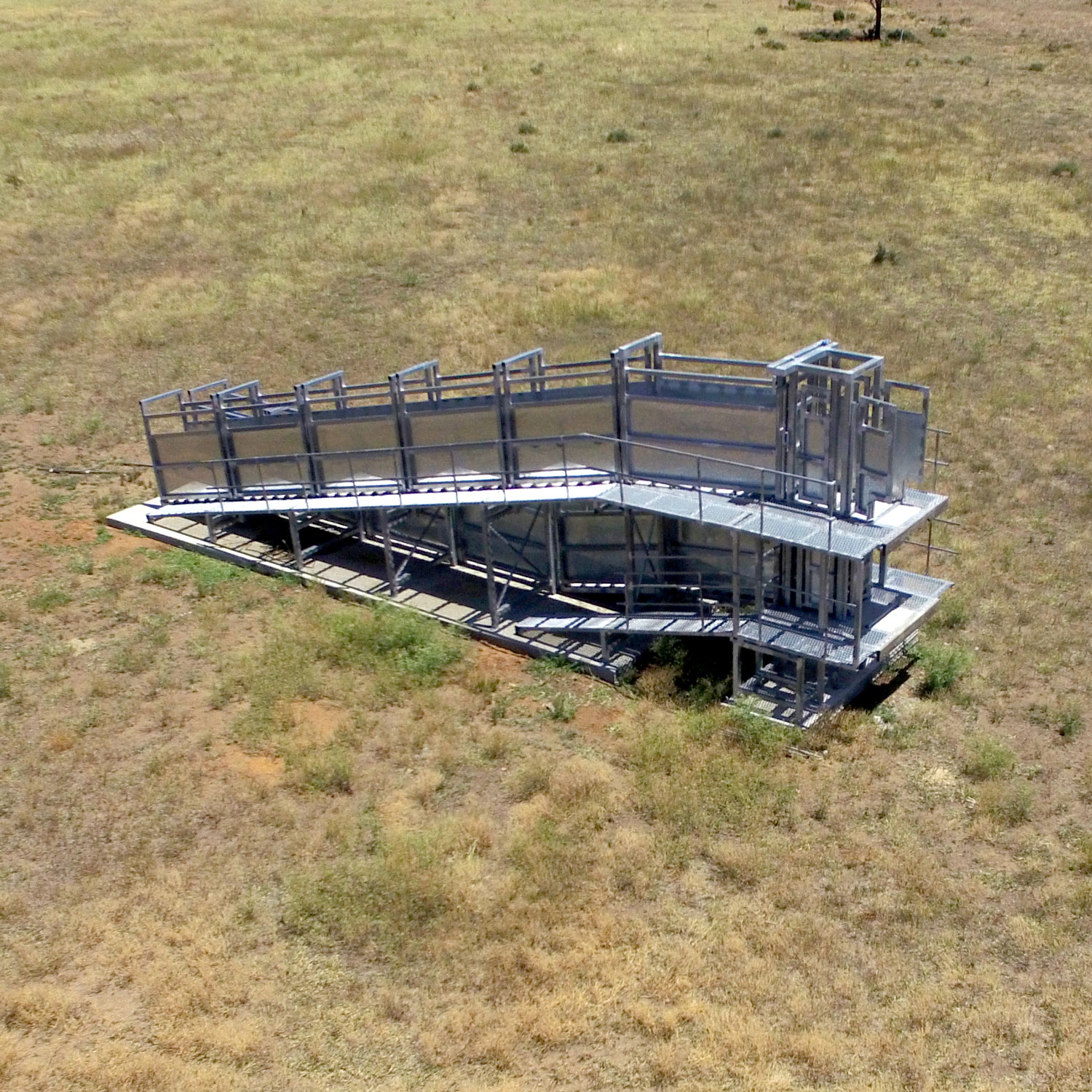 Double Decker Ramp - Cavalier Livestock Equipment